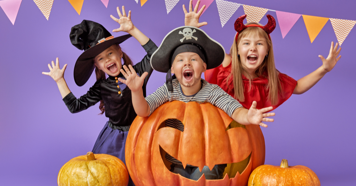Fall Pests Fun Facts: Halloween Creepy Crawlies | Thomas Pest Services